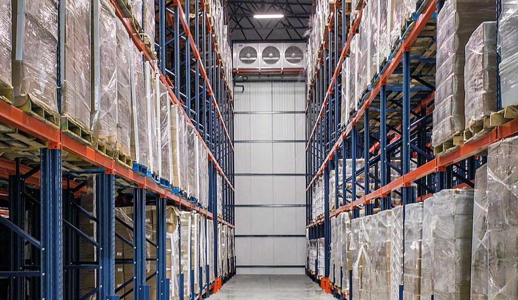 Cold Storage Warehousing: The Core of the Cold Chain - VENTCO ...